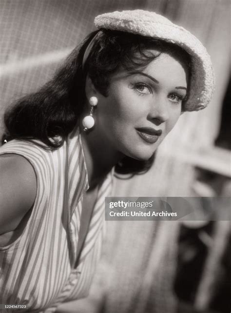 Yvonne De Carlo American Actress And Singer Circa 1950