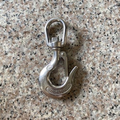 ตะขอ สแตนเลส เกรด304 Th