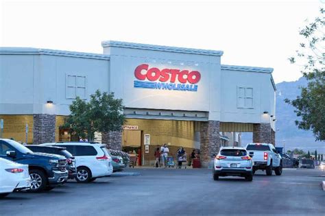 Costco Launches Pre Scan Checkout To Slash Wait Times