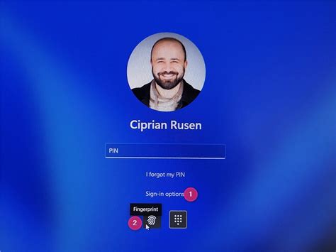 Как включить и использовать аутентификацию по отпечатку пальца в Windows 11