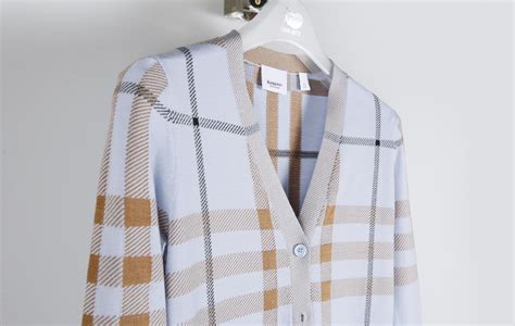 [burberry 버버리] 체크 가디건 W O R K C A S E