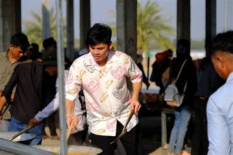 ថ្ងៃ១៤កុម្ភៈទិវាក្តីស្រឡាញ់ អ្នកឧកញ៉ា ឡេង ណាវ៉ាត្រា និងភរិយា