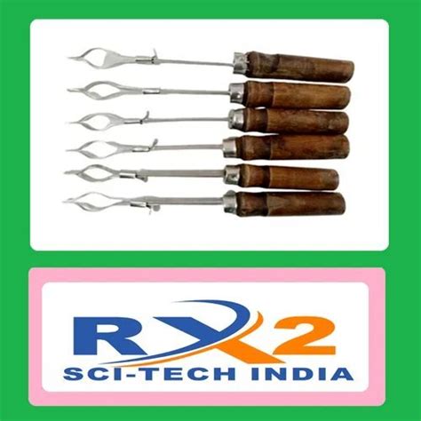Test Tube Holder Iron Material Standard Size Wooden Handle Metal
