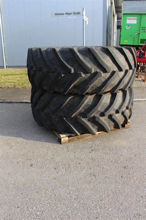 Valtra T 4 T 5 Räder Kompletträder 540 65r30 650 65r42 Trelleborg In