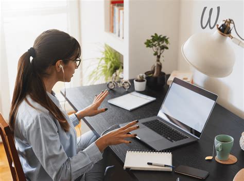 Pros And Cons Of Working Remotely Beth M Walker