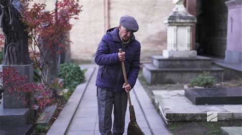 მესაფლავე ნოდარ დუმბაძის გახსენება ღამის პრაიმ თაიმი 2022 11 08 Youtube