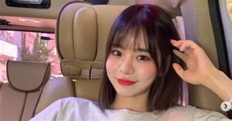 맹승지 노출 1도 없는 티셔츠 패션인데숨길 수 없는 글래머 몸매