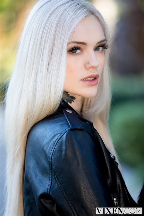 Free Download Hd Wallpaper Alex Grey Women Blonde Long Hair Vixen Face Leather Jacket