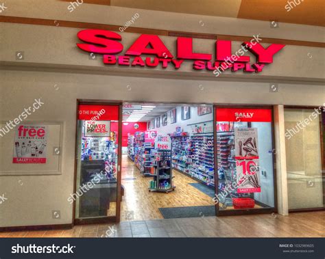 1 Imágenes De Shopper Sally Imágenes Fotos Y Vectores De Stock