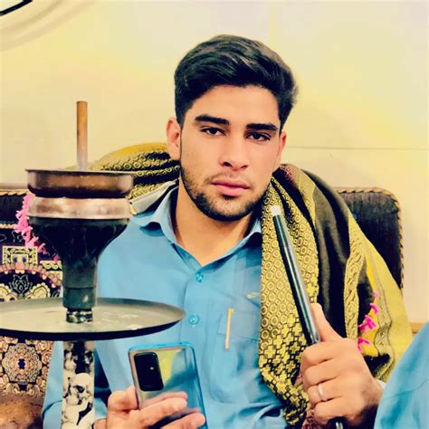 ‎حسین علی‎ Hosinali2009 • Instagram Photos And Videos