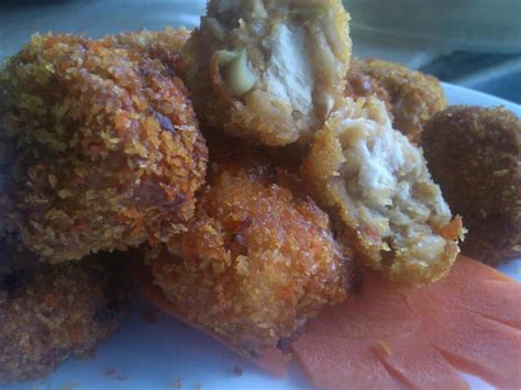 Di Celah Celah Kehidupan Bebola Biskut Crispy