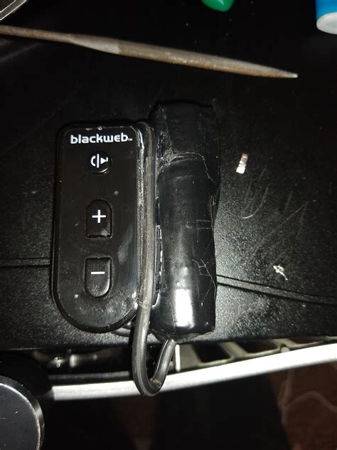 My Blackweb Bluetooth Audio Transmitter Decided To Stop Charged So After Taking It Apart And