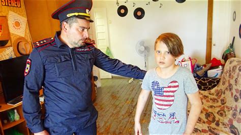 ПОЛИЦЕЙСКИЙ ПОСАДИТ ГРИФЕРА В ТЮРЬМУ В РЕАЛЬНОЙ ЖИЗНИ ИЗ ЗА МАЙНКРАФТ