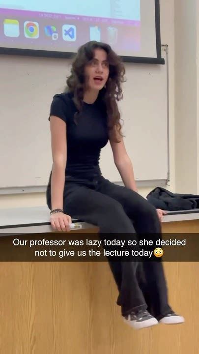 Subscribe For More Coding Tips⬆️ Here Comes Our Lazy Professor🤭trending Coding Engineering