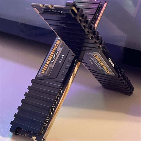 Corsair Vengeance Ddr4 Ram 2x8 Jawa