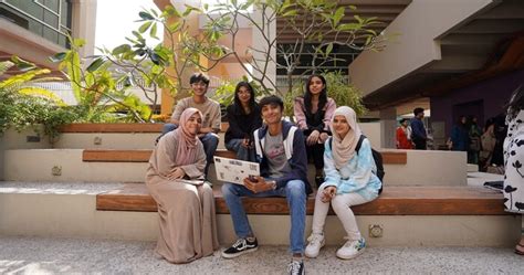 Computer Science Fields That Will Dominate 2025 And Beyond