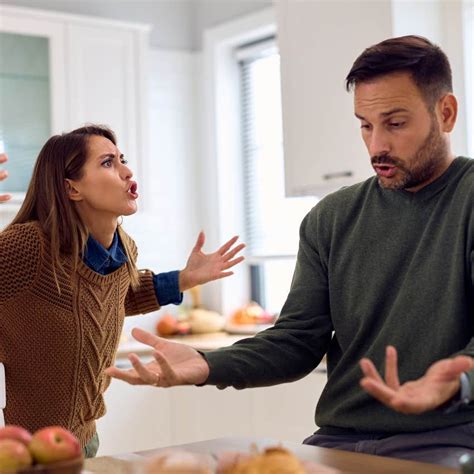 The Most Damaging Relationship Pattern That Almost Always Ends In Heartbreak According To