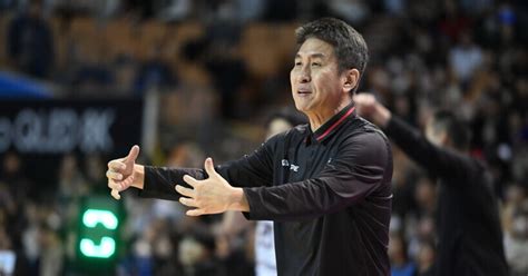 연승 성공 김상식 감독의 함박 웃음 외국 국내 선수 다 잘했다