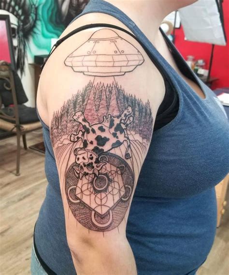 30 Great Crop Circle Tattoos Make You Attractive Style Vp Page 2