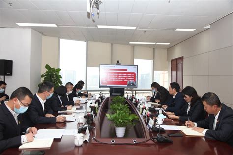 邓凯一行列席旁听指导田湾河公司党委理论学习中心组学习 集团要闻 四川省投资集团有限责任公司