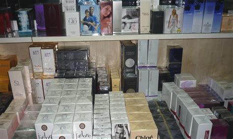 Над 16 000 „маркови“ стоки задържаха на Капитан Андреево Xnews