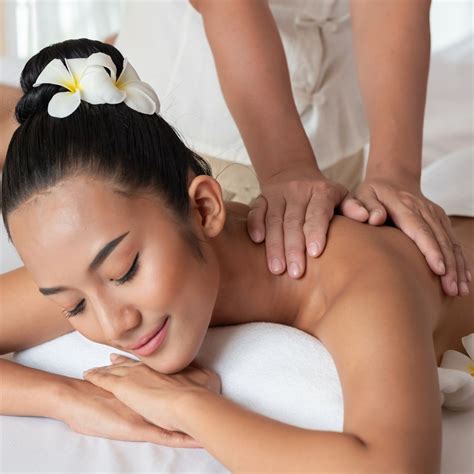 A First Timers Guide To Experiencing Thai Massage In Bangkok