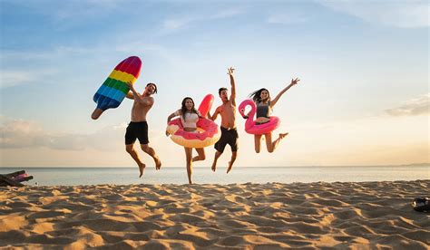 How To Have A Vacation With Your Friends Touristsecrets