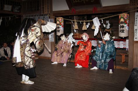 春日神社秋季大祭奉納神楽