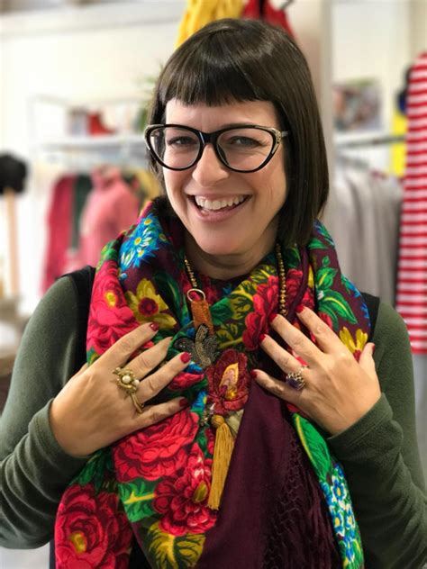 ‎קרן שביט טוב ויפה‎ Added A New Photo קרן שביט טוב ויפה