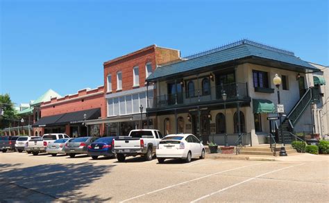 Downtown Hernando The City Of Hernando Is The County Seat … Flickr