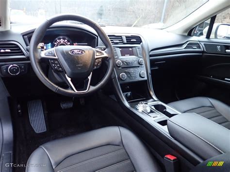 Ebony Interior 2018 Ford Fusion Se Awd Photo 141284397