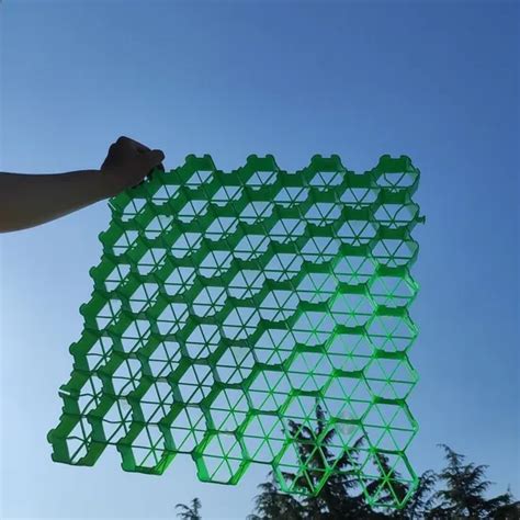 Factory Wholesale Hdpe Honeycomb Plastic Grass Paver Grid Driveway Mat Grass Planting Paving