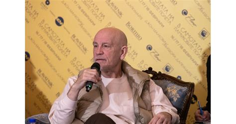 Малкович за пиесата Оръжията и човекът Не бих се присмивал на България