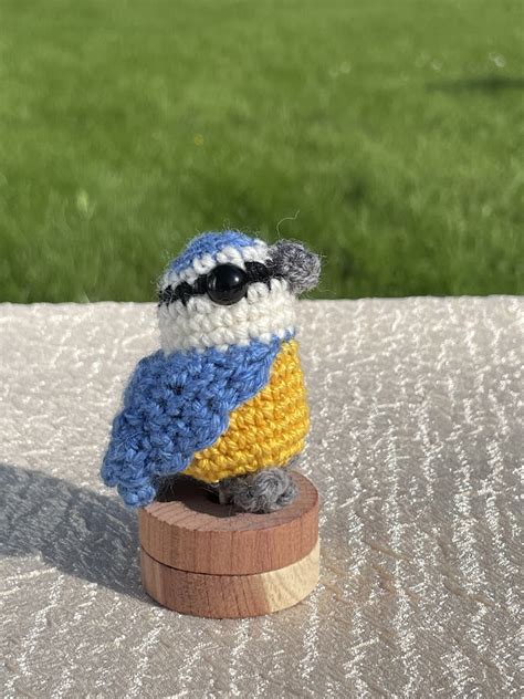 Amigurumi Sinitihane Võtmehoidja