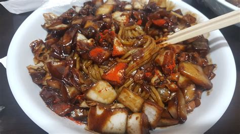 탕슉과 자장면 당구장 자유갤러리 딜바다닷컴