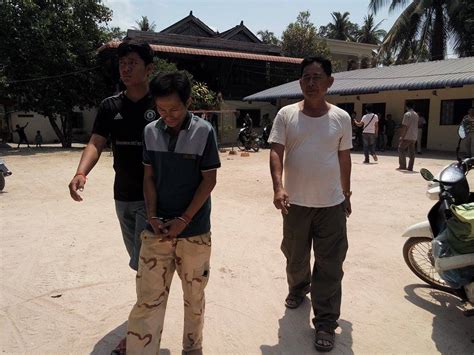 ជនសង្ស័យជួញដូរនិងអ្នកប្រើប្រាស់គ្រឿងញៀនដ៍សកម្មនៅស្រុកទឹកផុស ក្រុងកំពង់ឆ្នាំង