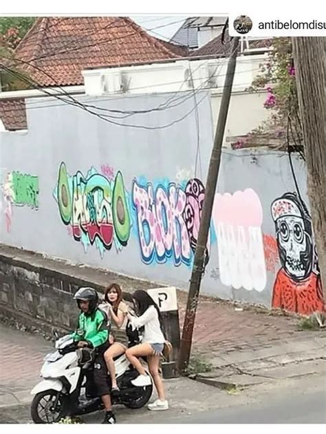 Momen Saat Driver Ojek Online Bonceng Dua Cewek Cantik Ini Bikin Iri Hot Liputan Com