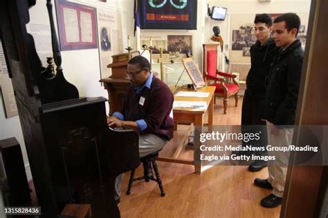 Giovanni Ramirez Photos And Premium High Res Pictures Getty Images