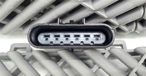 Lot Of 40 New Delphi Aptiv PA6 GB20 GF10 Female Terminal Connector Housings New Motion