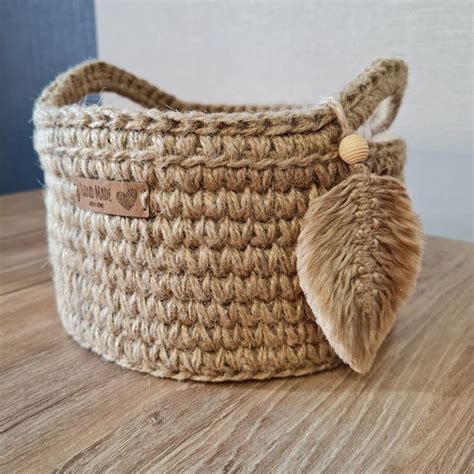 Корзинка из джута Вязание крючком коробки для хранения Способы вязания крючком Схемы вязания
