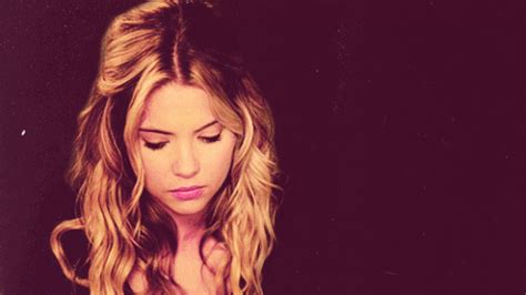 By Ashley GIF Find Share On GIPHY