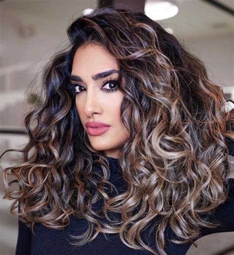 30 Current Curly Hair Cutting Techniques For Different Natural Patterns