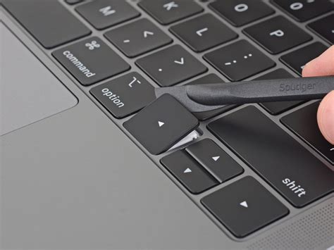 Inch Macbook Pro Teardown Reveals Larger Battery Updated Keyboard Material And More