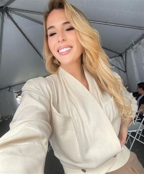 36 Most Attractive Transgender Models Of All Time Hood Mwr