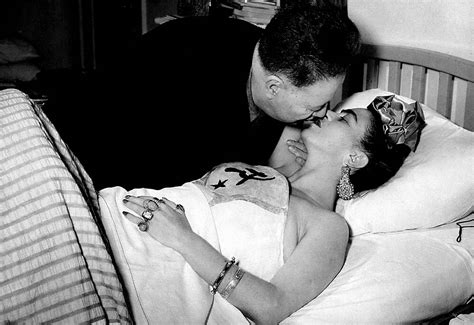 Frida Kahlo And Diego Rivera Photograph