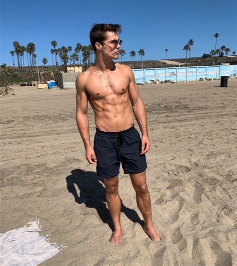 The Hottest Men Around Jon Herrmann