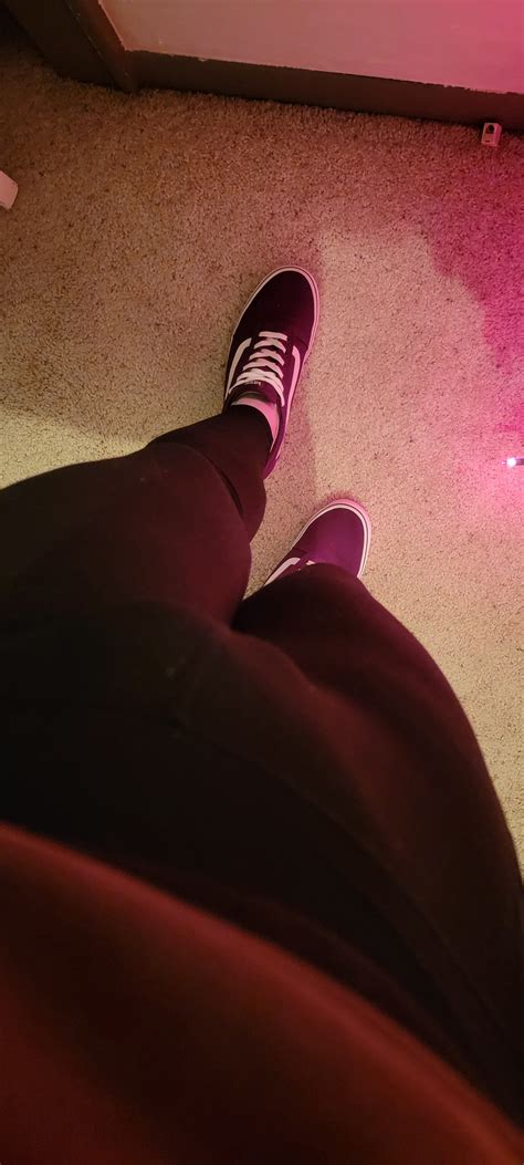 Cum On Mirror Yoga Pants Photo Ashemaletube Com