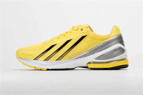 Adizero F50 Runner 3 輕量超跑 Formotion™ 可動式鞋跟穩定跑者步伐