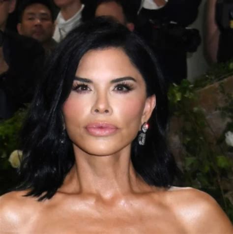 Какво струват милиардите ѝ когато не знае как да се облича Цяла Венеция се смее на Лорен