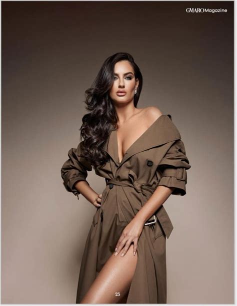 Strike A Pose Top 25 Fashion Modeling Poses For Your Next Fashion